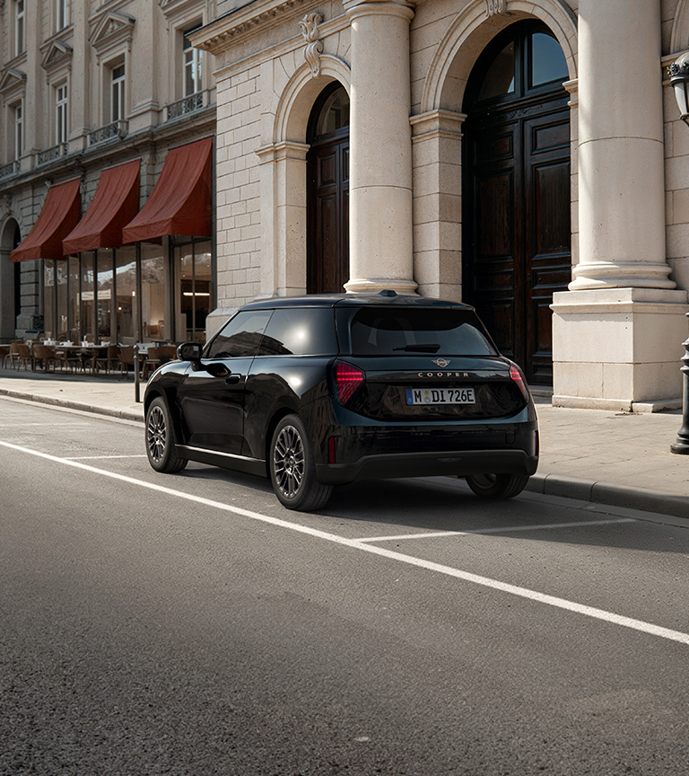 MINI Blackyard | MINI.FR